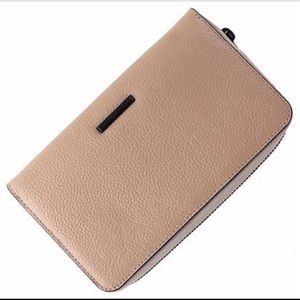 Rebecca Minkoff | Bags | Rebecca Minkoff Regan Smartphone Wristlet ...